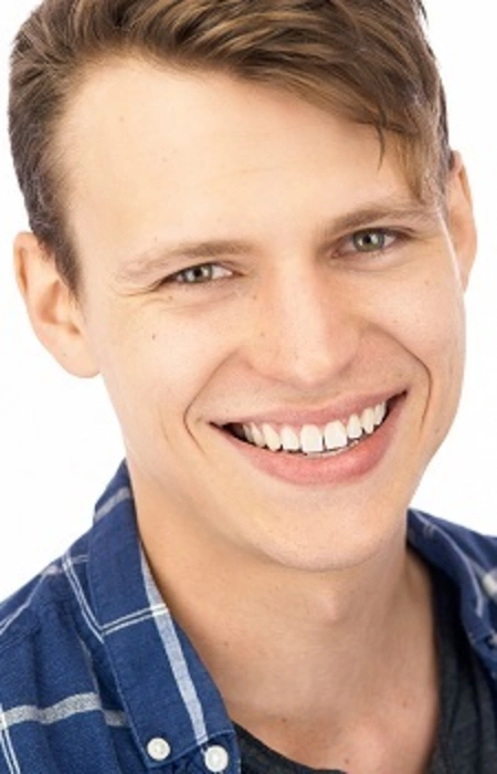 Aaron Dismuke / Человек